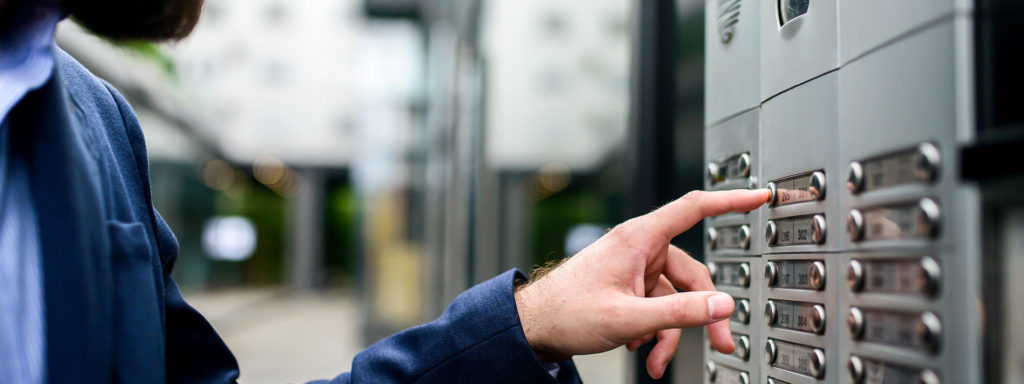 Intercoms and Master Clocks for Facilities and Campuses